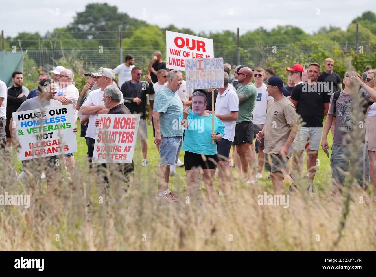 Keir starmer 2024 young people hi-res stock photography and images - Alamy