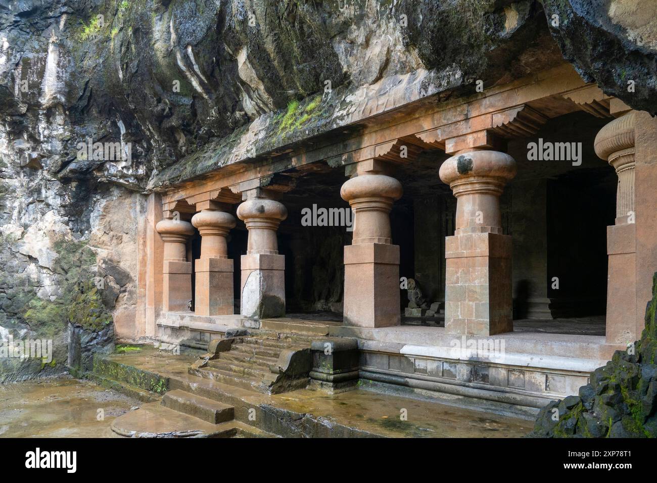 Temple Of Shiva Linga Shrine Elephanta