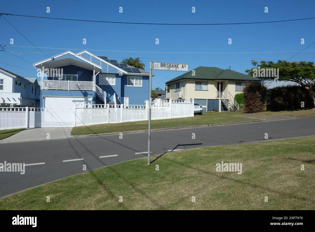 Contemporary Queensland architecture, a renovated house beside an old ...