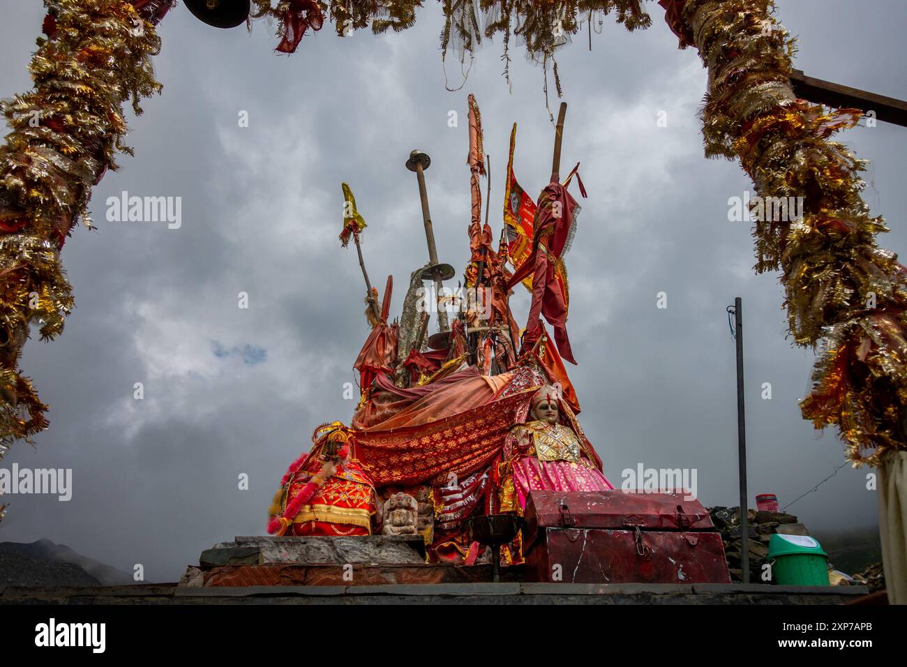 Mani mahesh kailash yatra hi-res stock photography and images - Alamy
