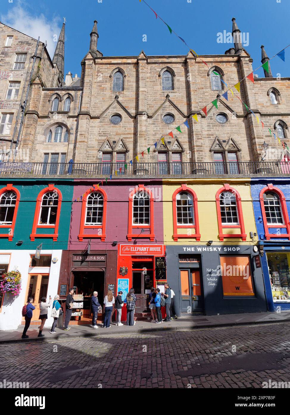 People outside Elephant House on Famous Victoria Street with crescent ...