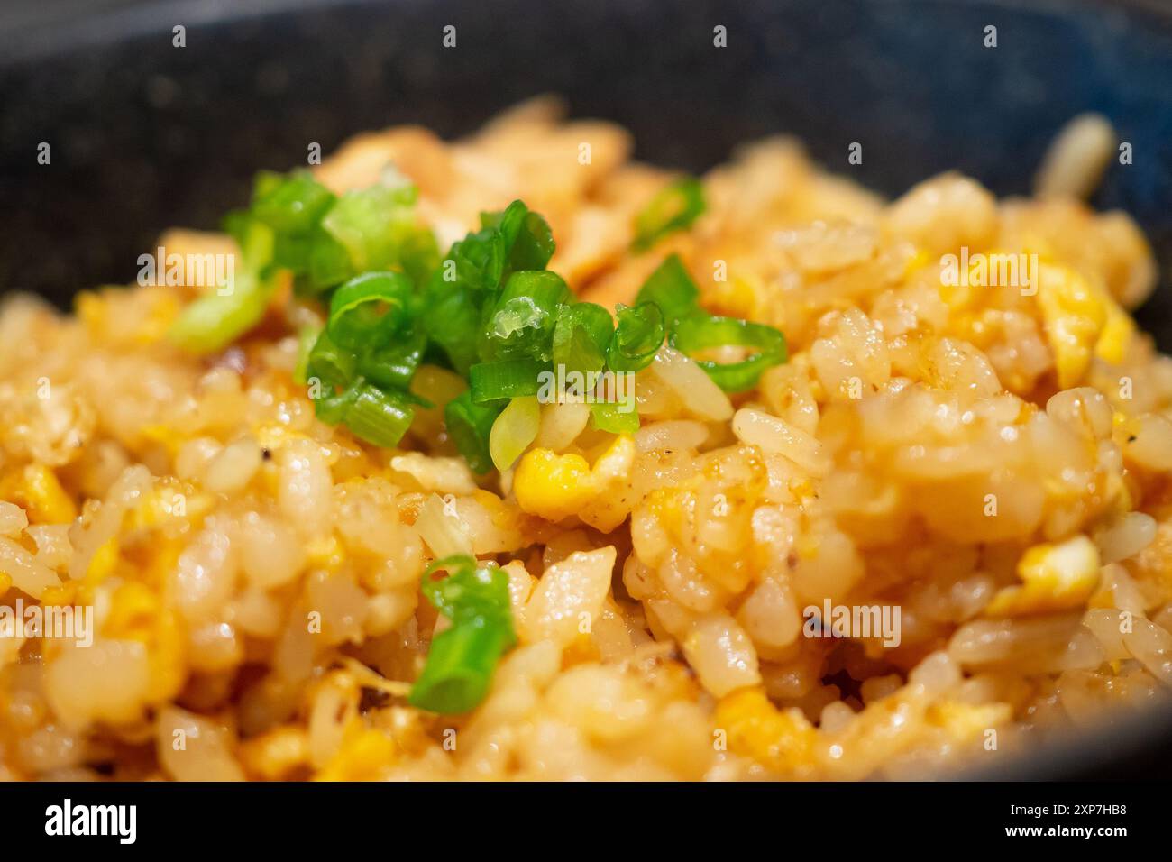 stir fried garlic rice close up Stock Photo - Alamy