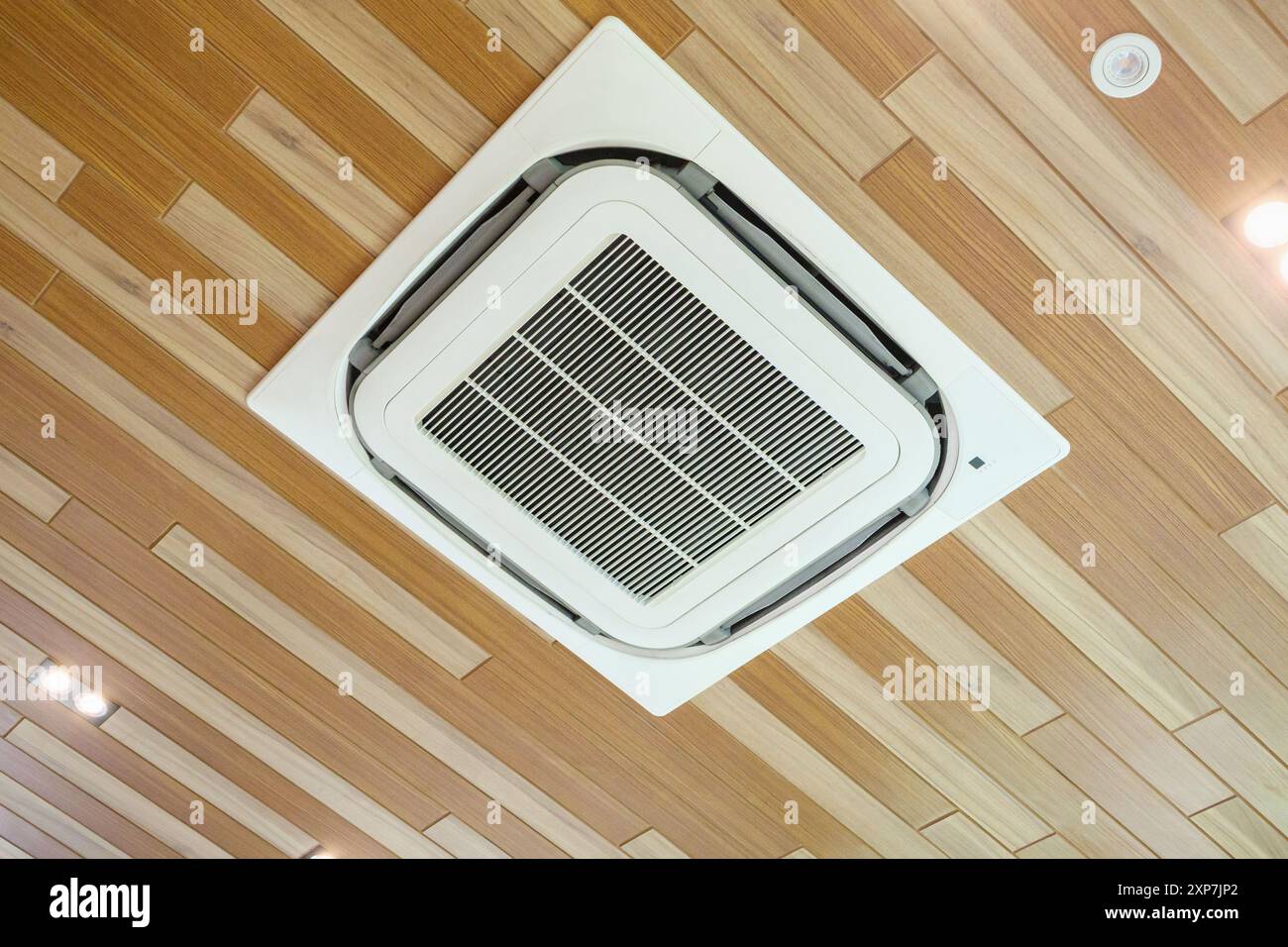 Ceiling cassette unit hi-res stock photography and images - Alamy