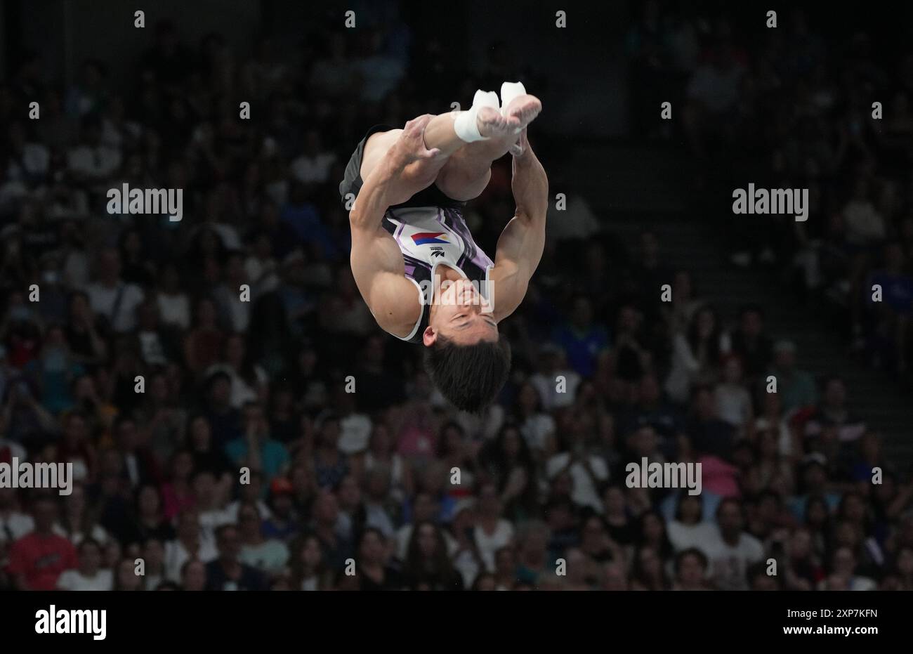 Carlos yulo vault 2024 paris hi-res stock photography and images - Alamy