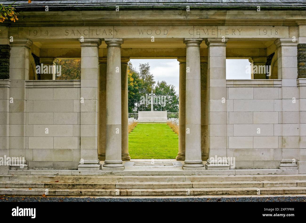 Commonwealth War Cemetery Belgium Stock Photo - Alamy