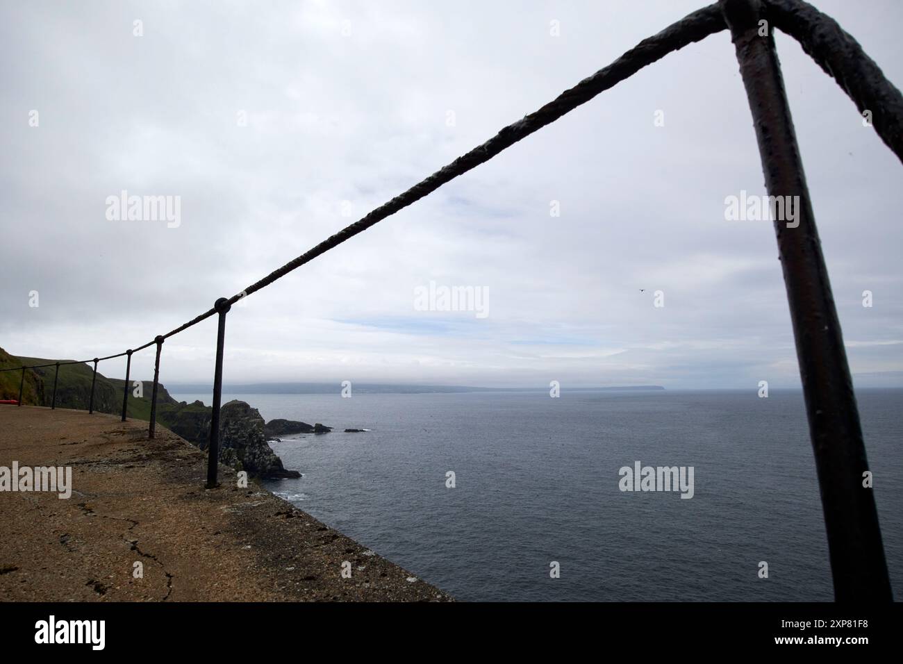 Rope handrail hi-res stock photography and images - Alamy