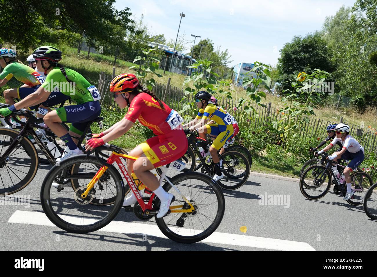 Paris, France. 4th Aug, 2024. Tang Xin (front) of China competes during ...