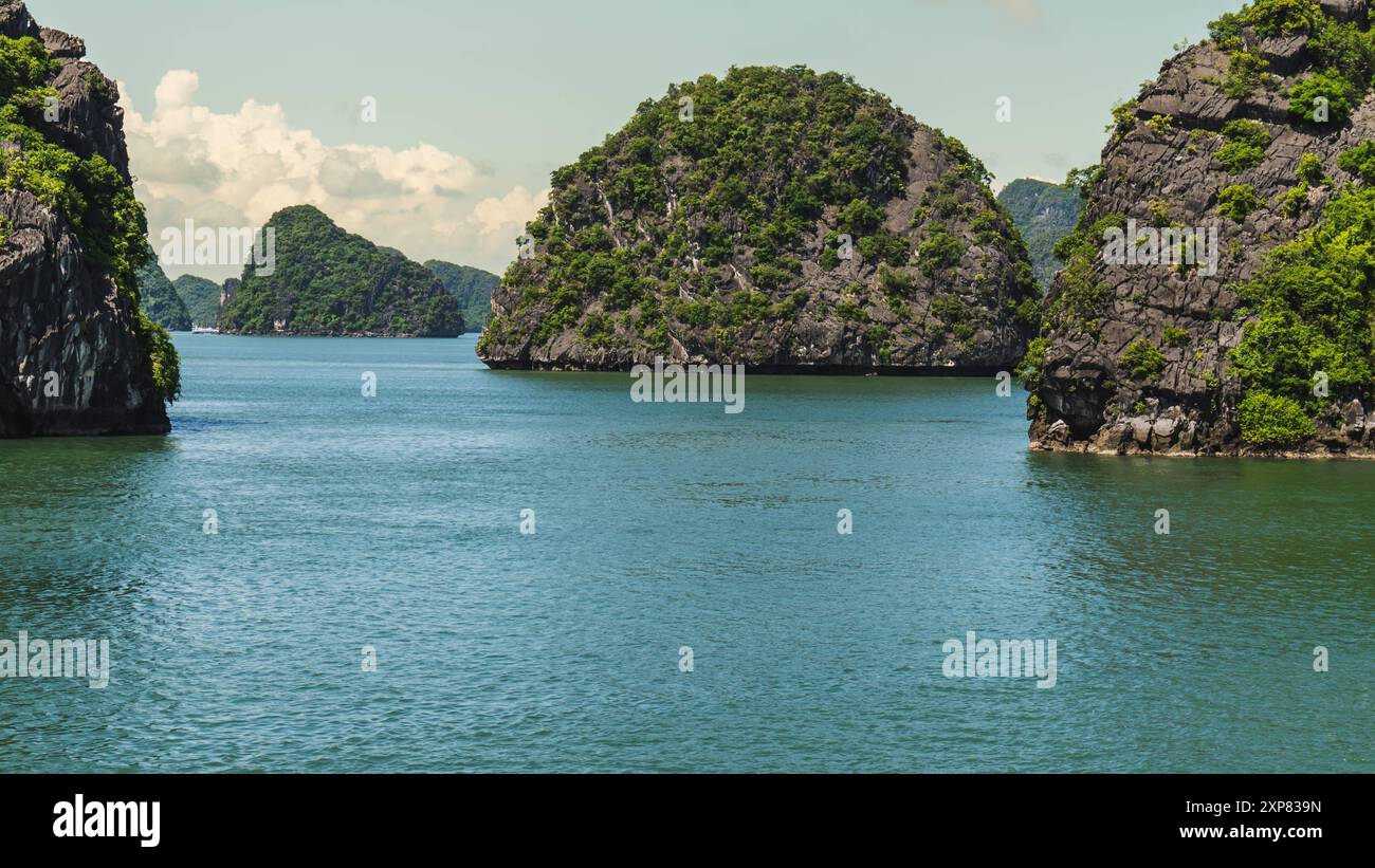Culture Travel Vietnam UNESCO World Heritage Site Nature Landscape of ...
