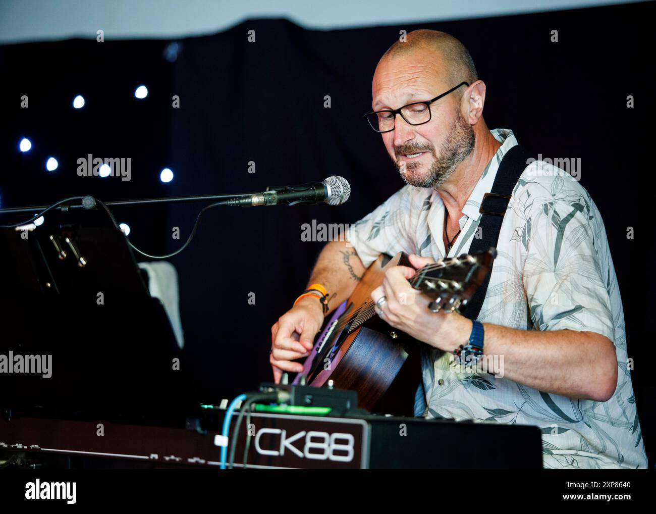 Shed Sounds playing at the Vulcan Music & Beer Festival, London ...