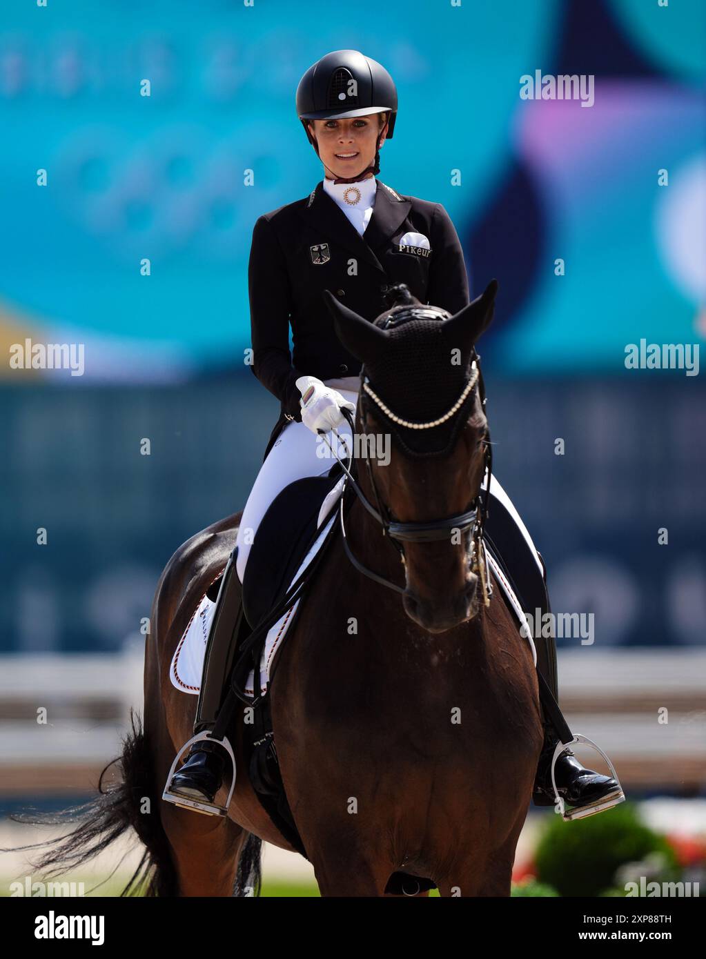 RETRANSMITTING CORRECTING CAPTION: Germany's Jessica von Bredow-Werndl ...