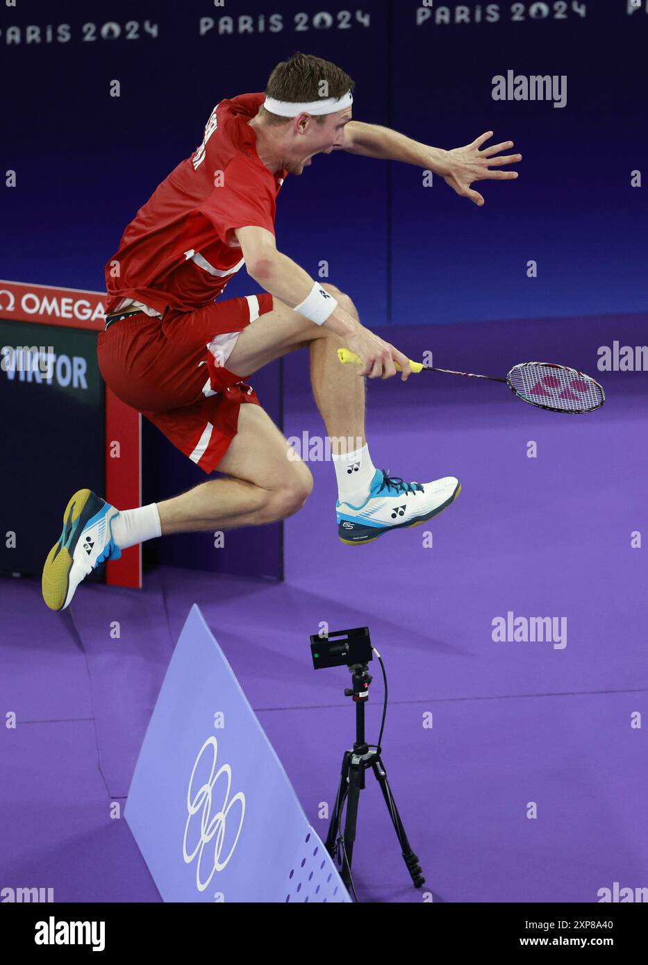 Paris, France. 4th Aug, 2024. Viktor Axelsen of Denmark celebrates ...