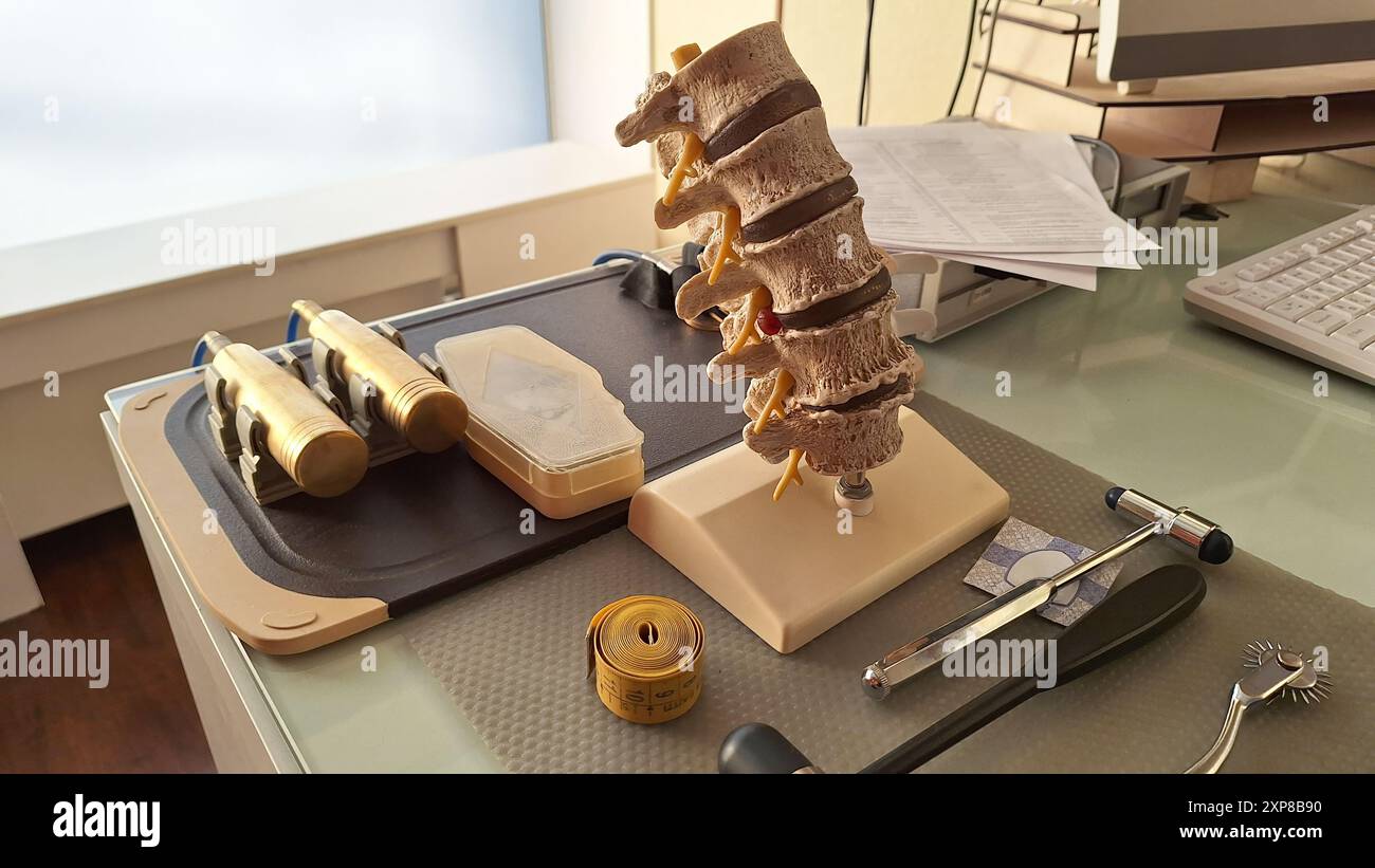 Vertebrae tools hi-res stock photography and images - Alamy
