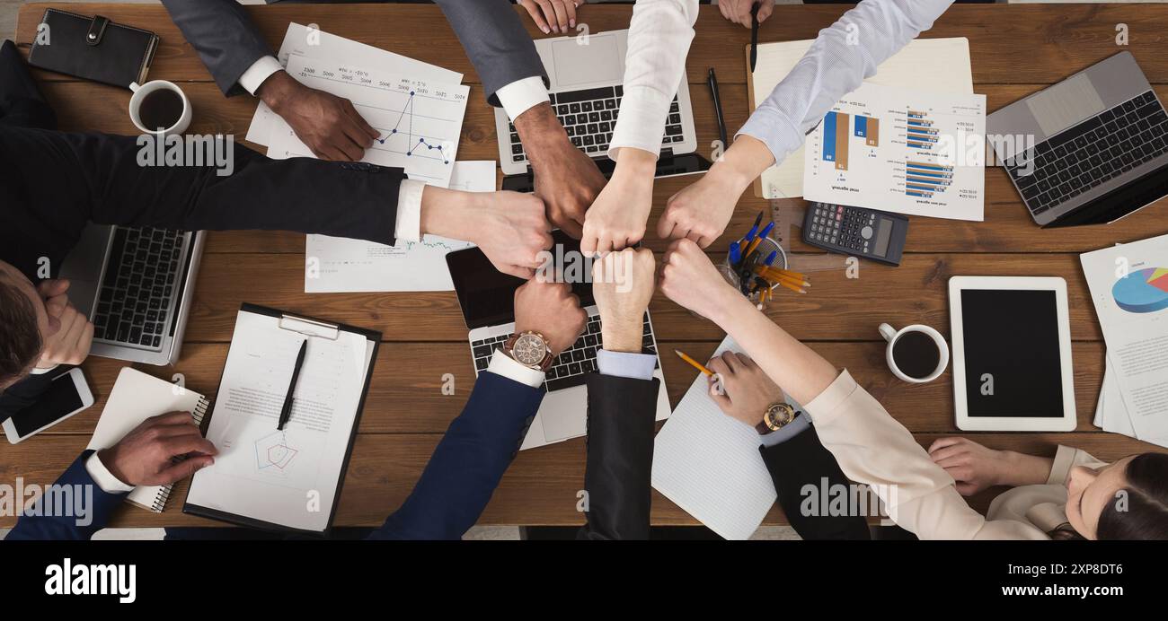 Fist bump circle hi-res stock photography and images - Alamy