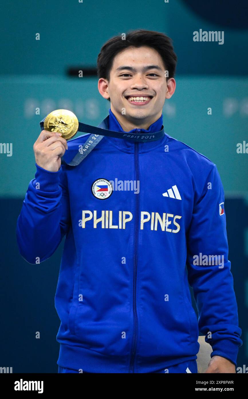 Carlos Edriel Yulo ( PHI ) Gold medal, Artistic Gymnastics, Men's Vault ...