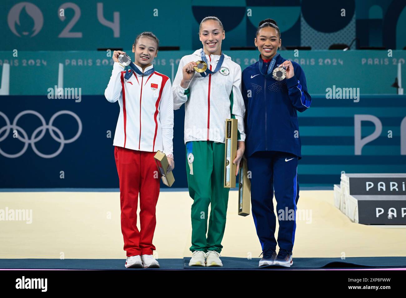 Qiu Qiyuan ( CHN ) Silver medal, Kaylia Nemour ( ALG ) Gold medal ...