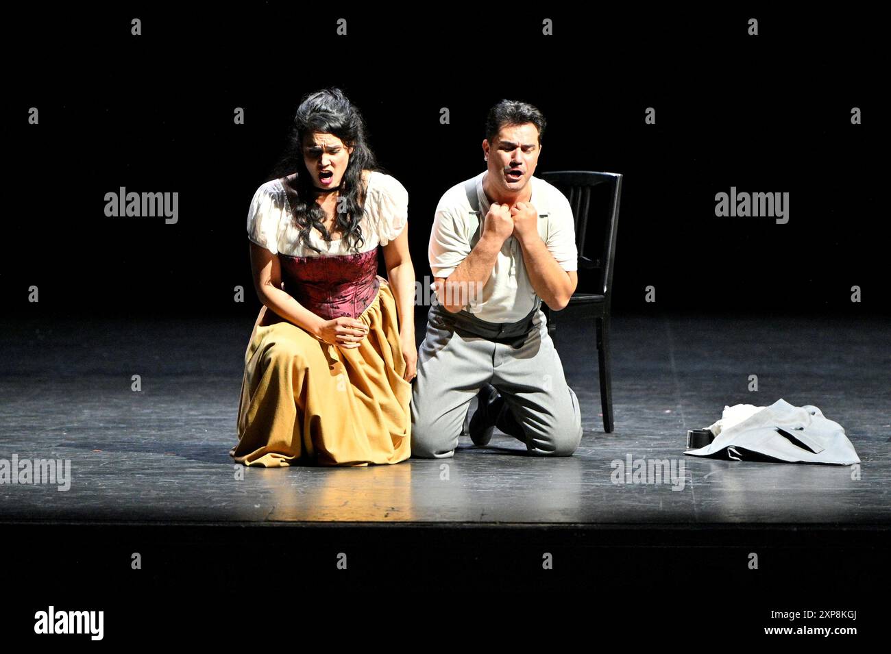 Scottish operatic mezzo soprano hi-res stock photography and images - Alamy
