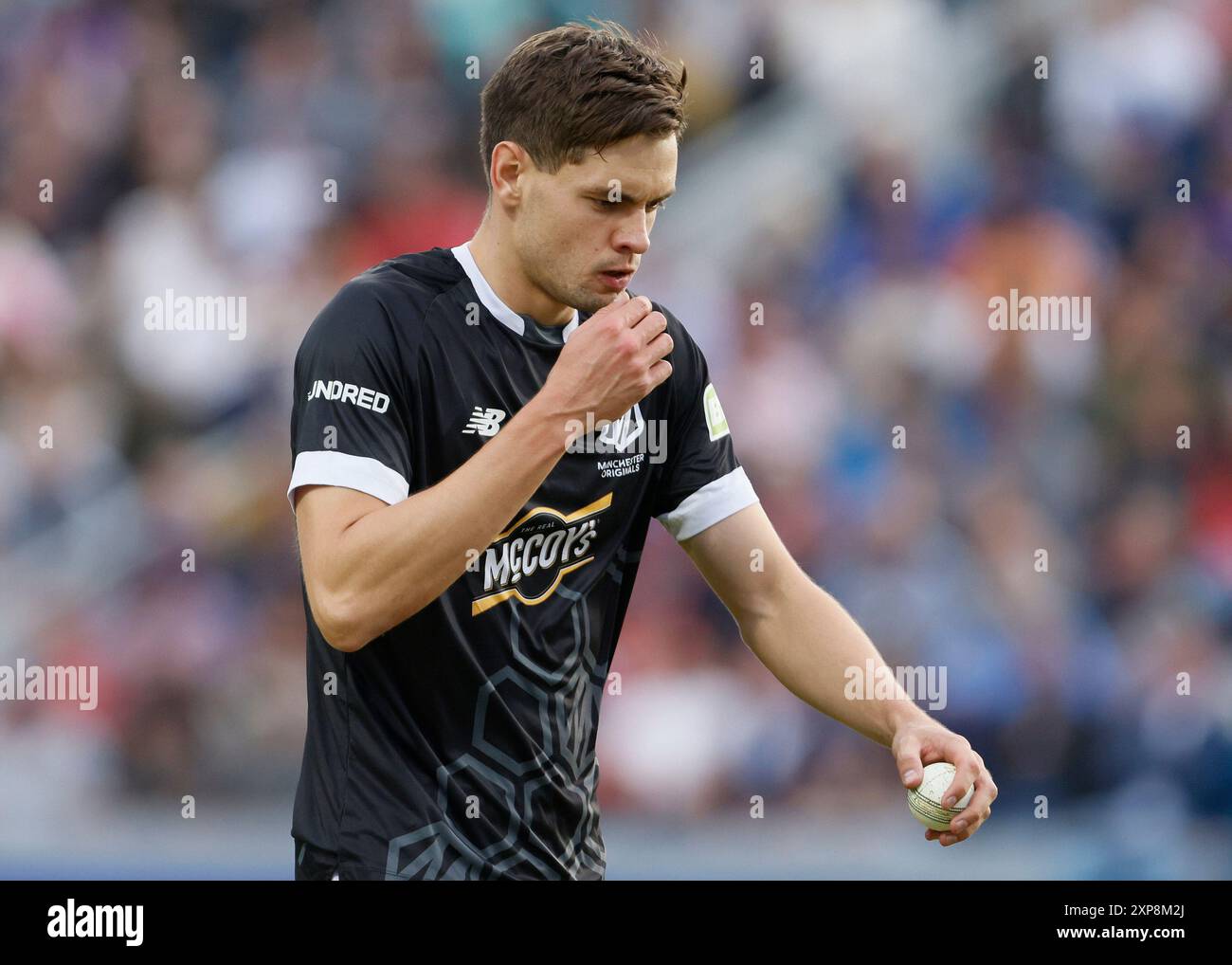 Scott currie cricket hi-res stock photography and images - Alamy
