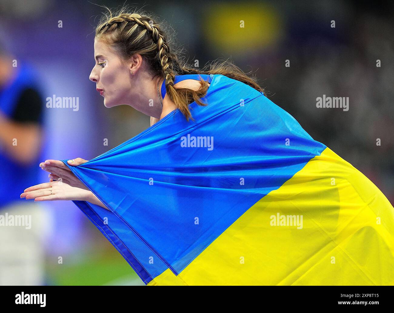 Paris, France. 4th Aug, 2024. Yaroslava Mahuchikh of Ukraine celebrates ...