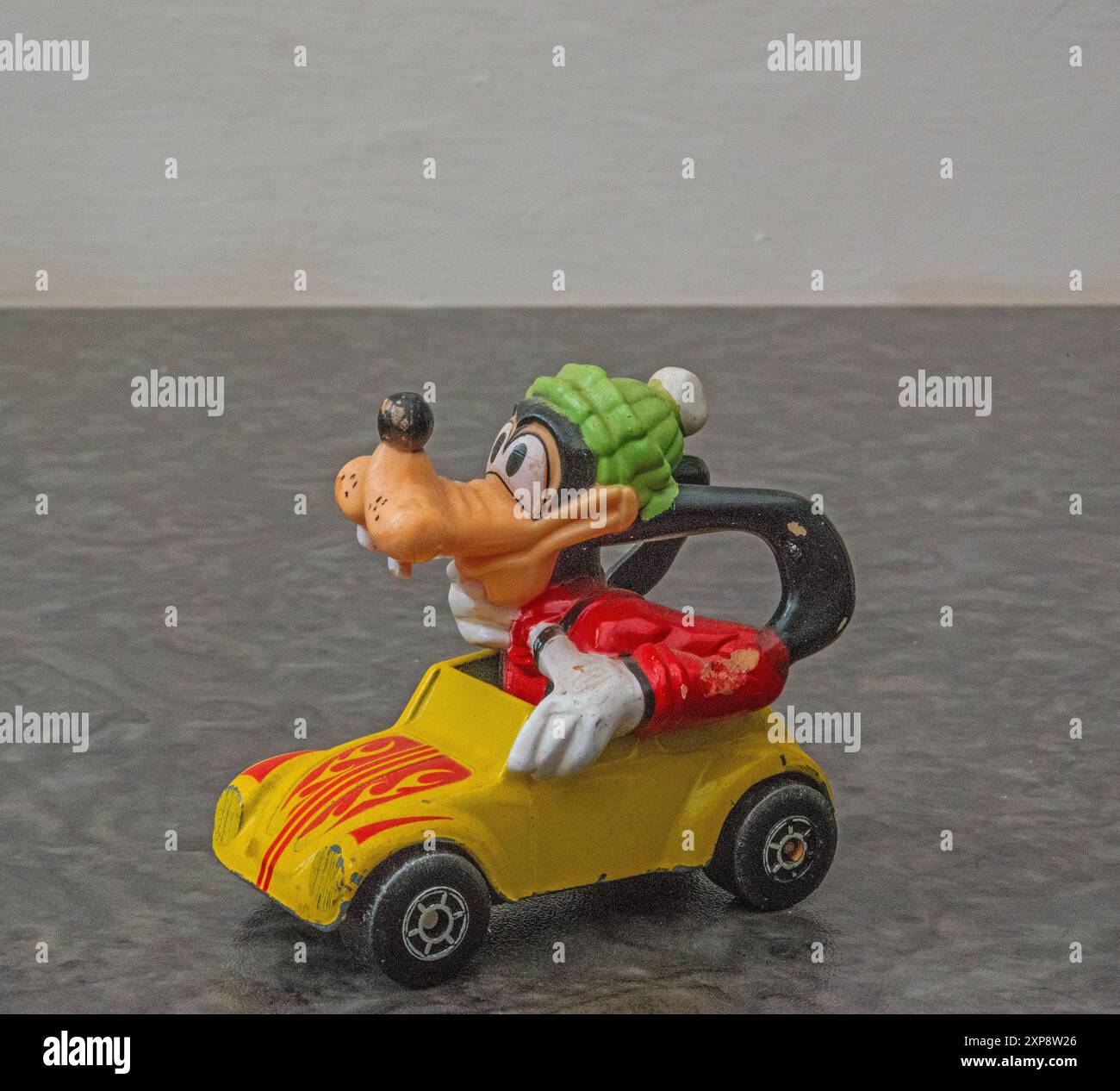 'Goofy' in his yellow Lincoln-Zephyr convertible (matchbox toy 1979 ...