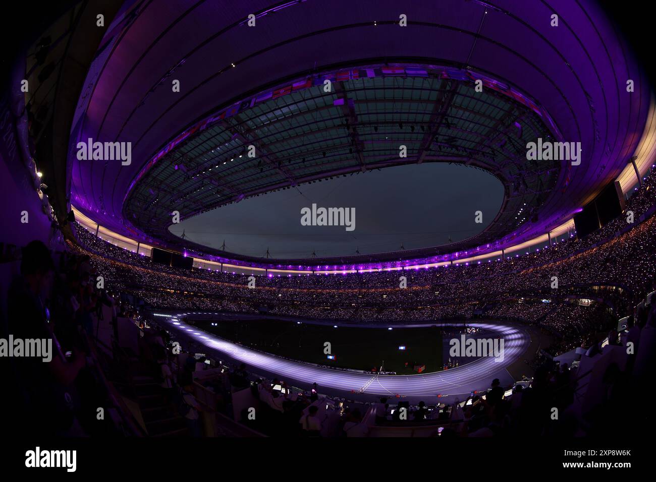 Paris, France. 4th Aug, 2024. A light show is seen before the men's 100m final of Athletics at ...