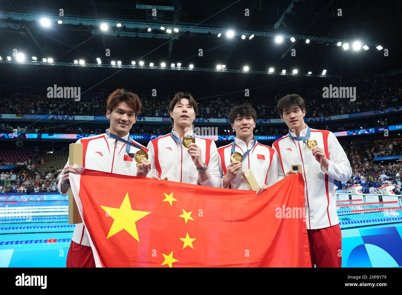 China olympic swimming gold medals hi-res stock photography and images ...