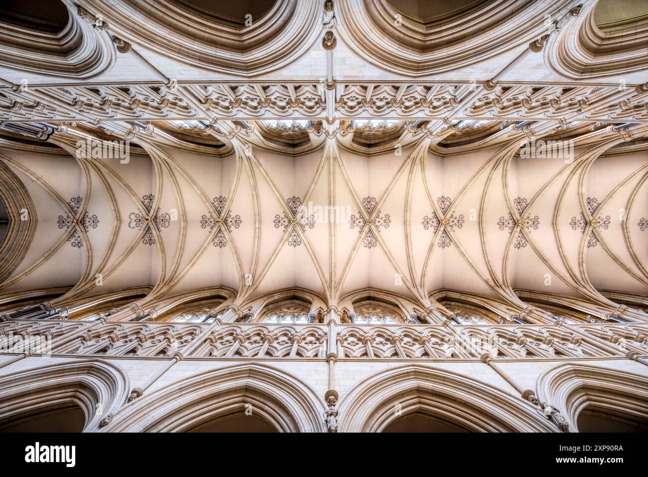 Beverley minster cathedral church hi-res stock photography and images ...