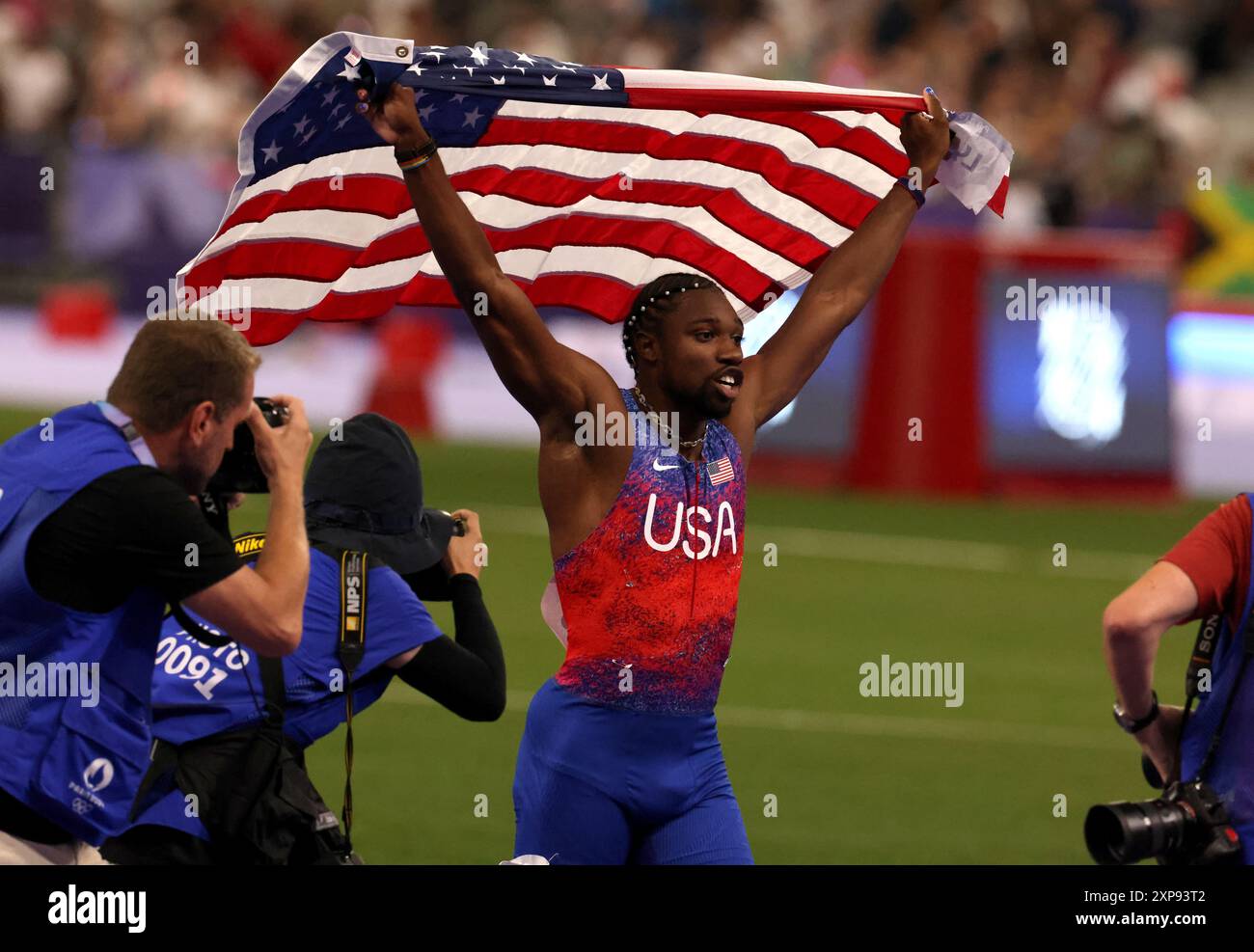Paris, France. 4th Aug, 2024. Paris Olympics: Athletics. Gold medalist ...