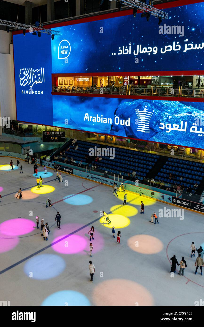 Dubai Mall, indoor ice staking rink Stock Photo - Alamy