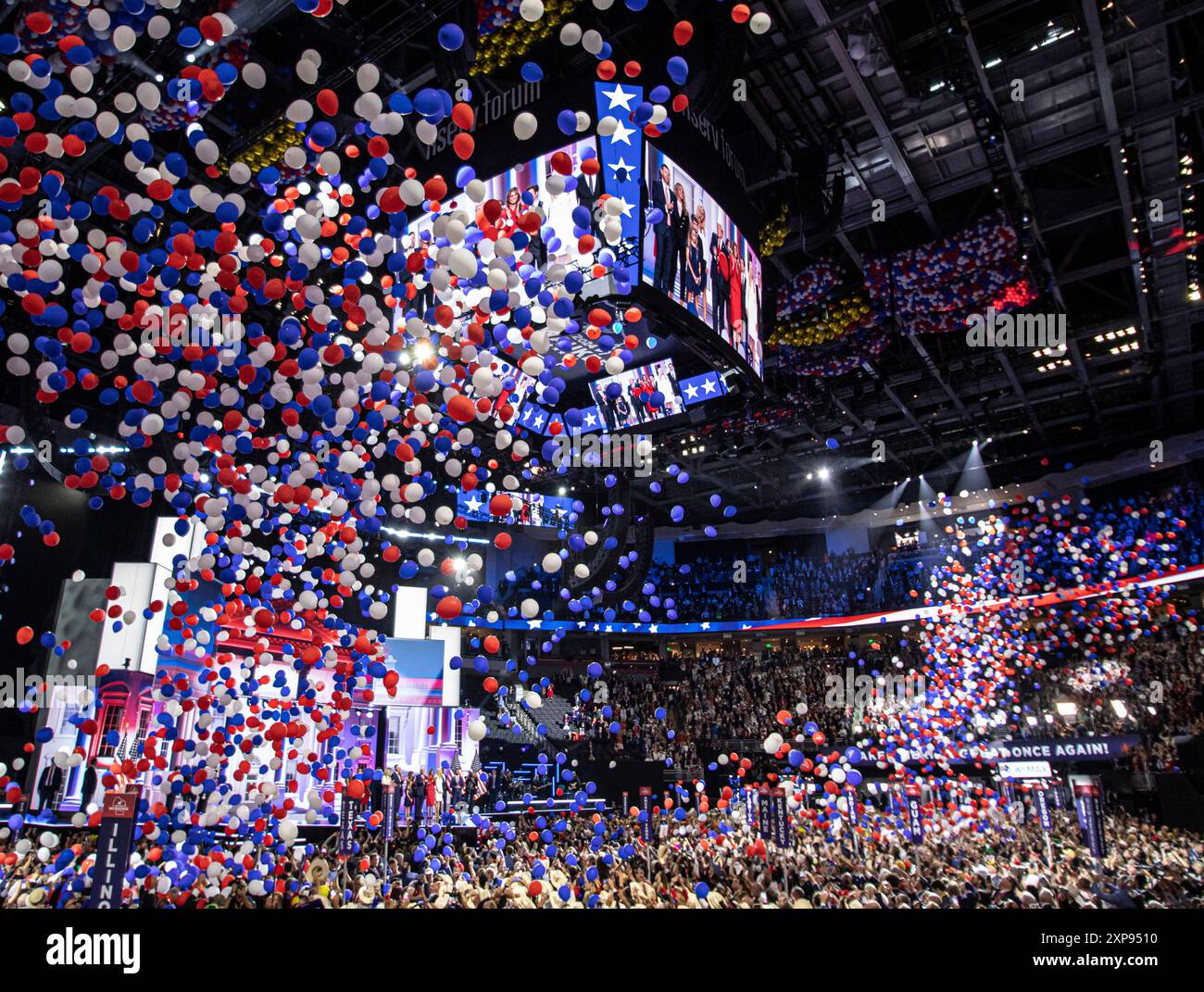 Delagates, supporters, guests, and politicians watch Donald Trump ...