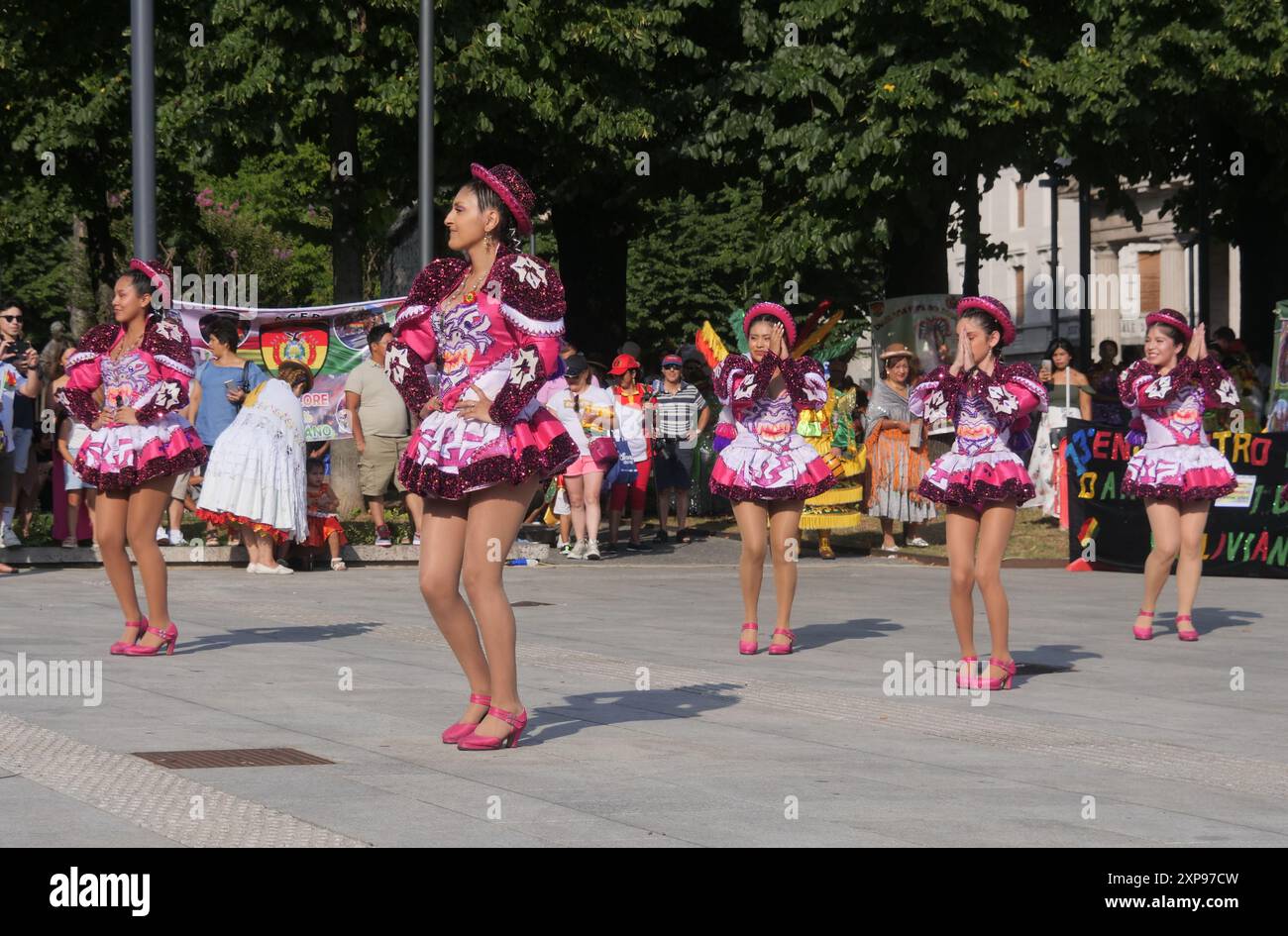 Festival of Bolivian traditions and customs in Piazza Matteotti Bergamo ...