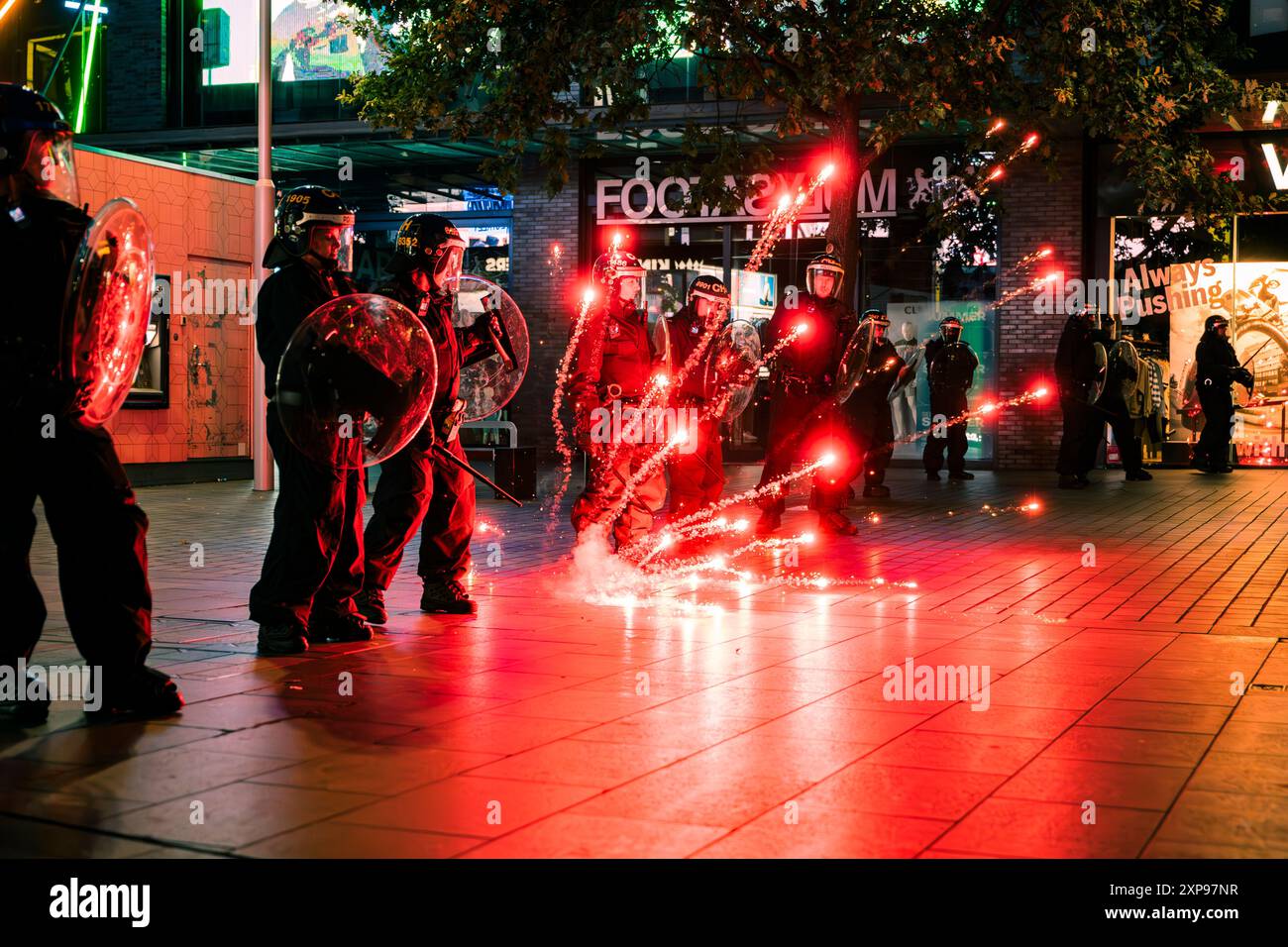 Riot Police in Liverpool during the 'save the children' fascist march ...