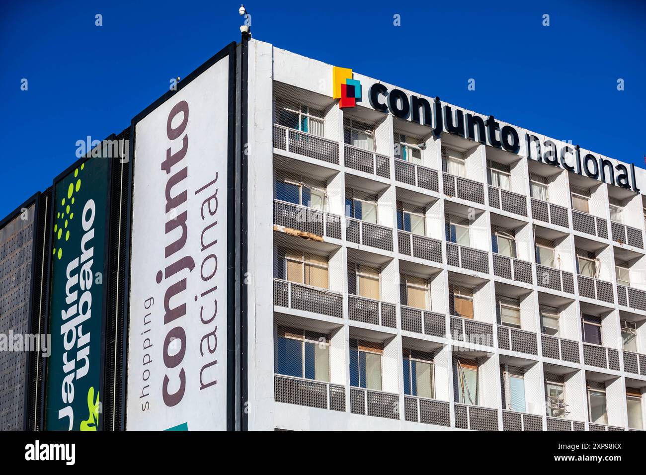 Brasilia shopping mall brasilia brazil hi-res stock photography and ...