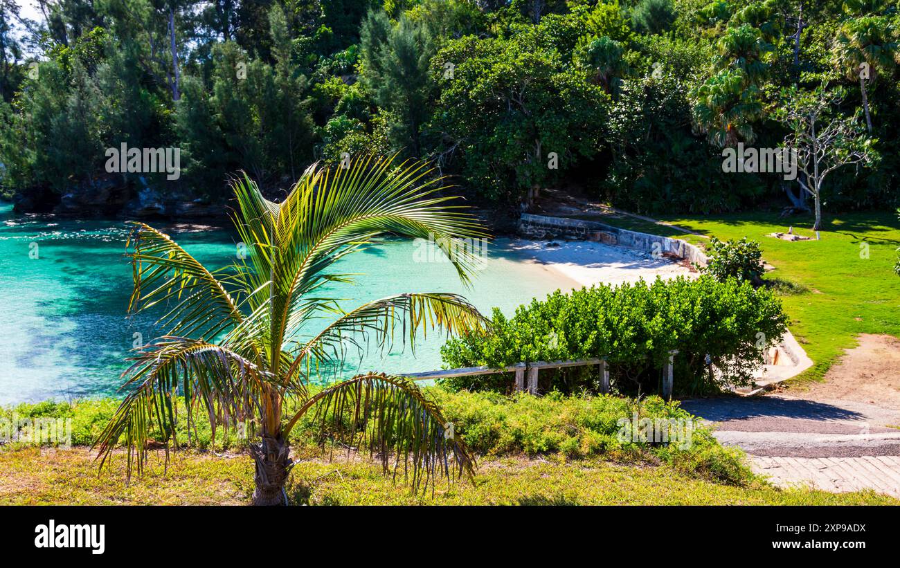 Horseshoe Bay Beach and Deep Bay Beach in Hamilton, Bermuda Stock Photo ...