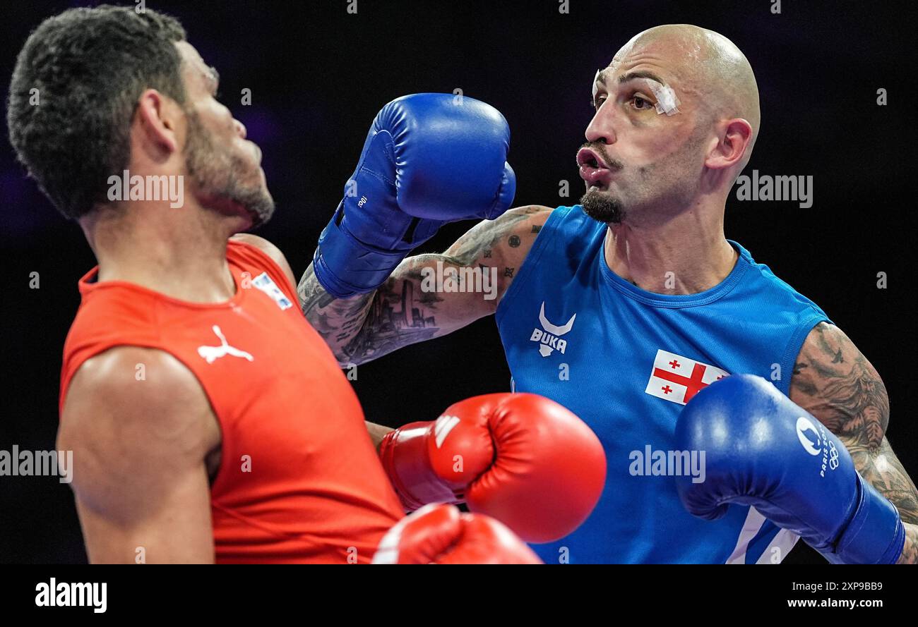 Paris, France. 4th Aug, 2024. Erislandy Alvarez Borges (L) of Cuba ...