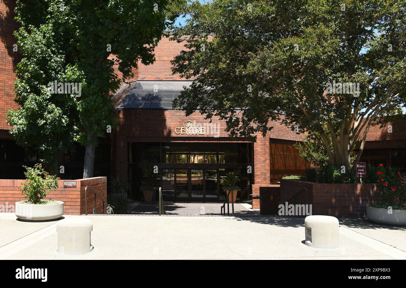 LAKEWOOD, CALIFORNIA - 28 JULY 2024: The Centre at Sycamore Plaza ...