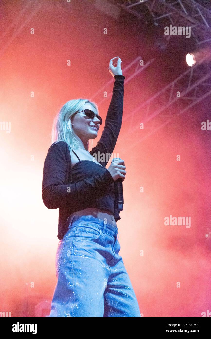 Music Concert - Il Pagante Brancar Roberta Branchini Senigallai AN Mamamia Italy Copyright ...