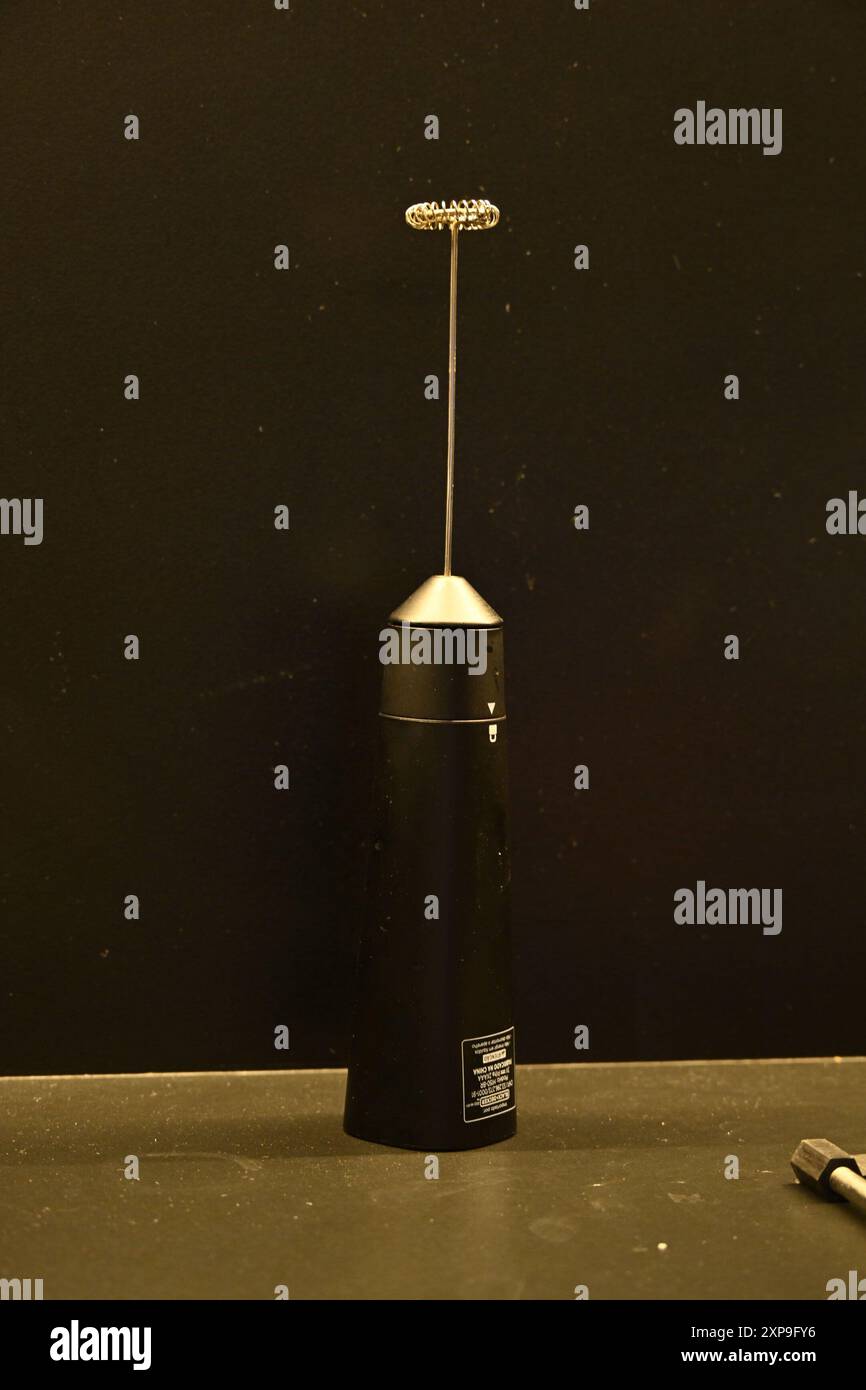 Mixer attachments hi-res stock photography and images - Alamy