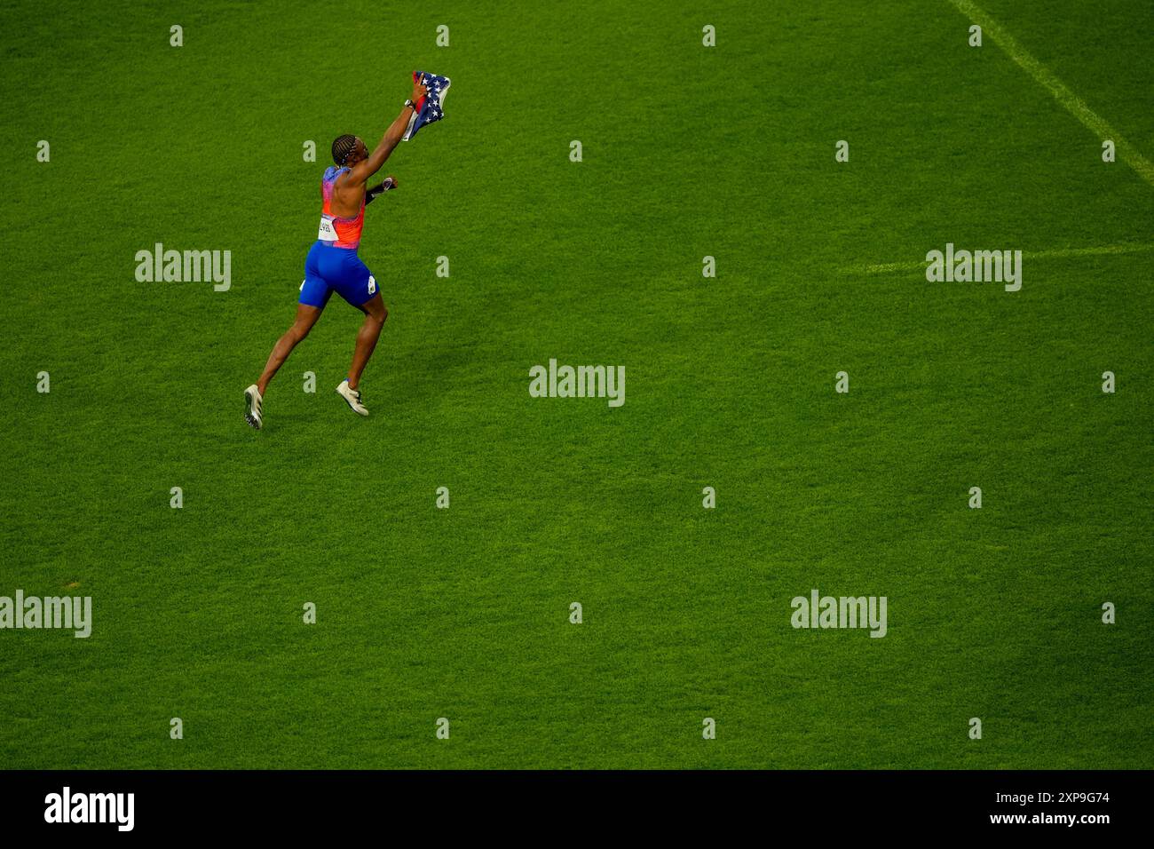 Paris, France. 05th Aug, 2024. AthleticsUSA's Noah Lyles wins gold ...