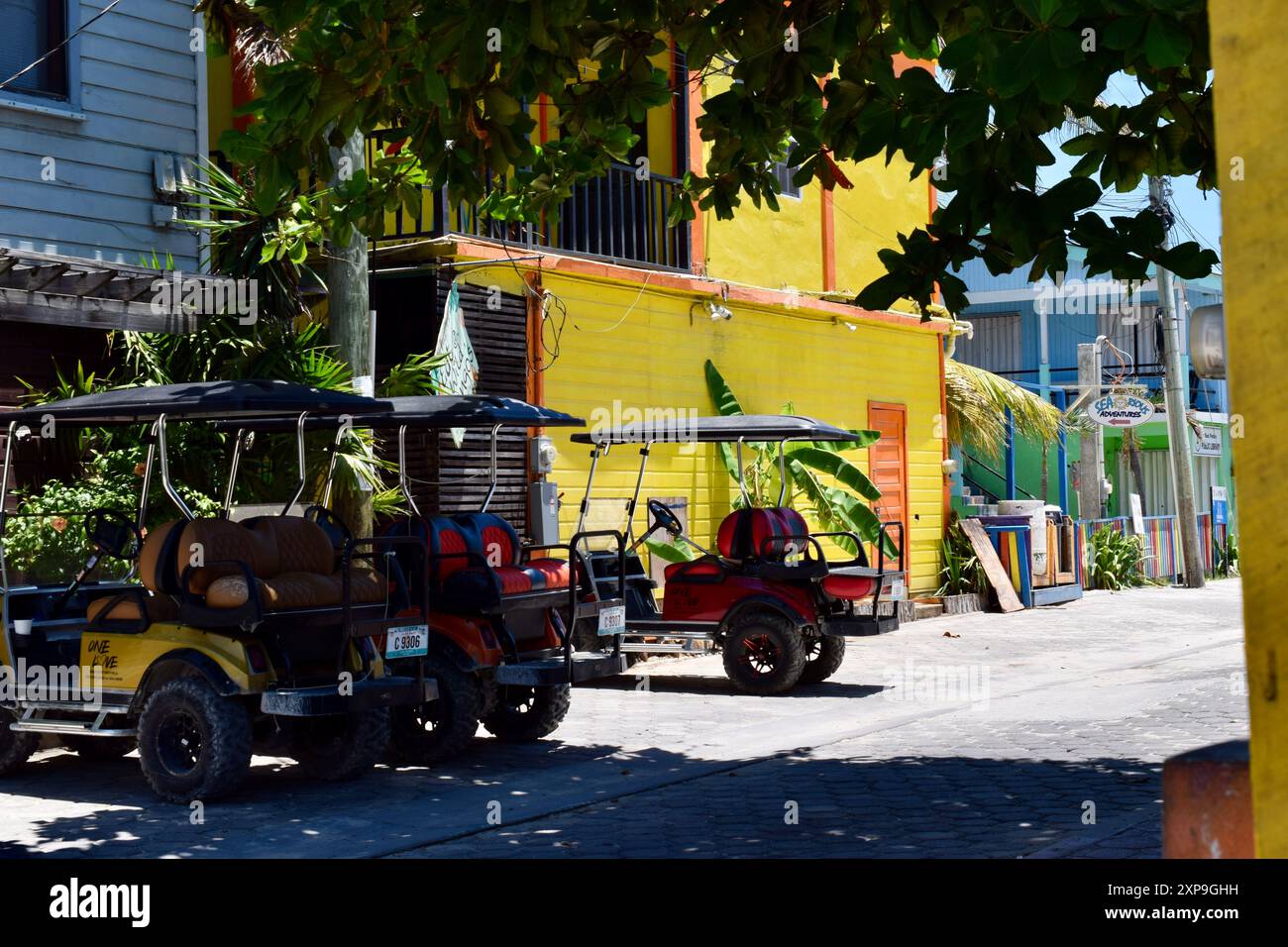 The yellow facade of the now defunct Mango restaurant on Front Street ...