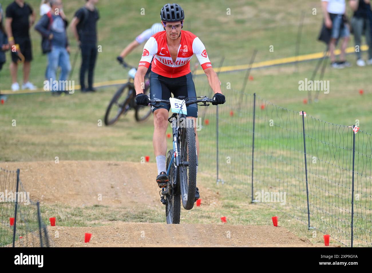 Serdar anil depe mountain bike hi-res stock photography and images - Alamy