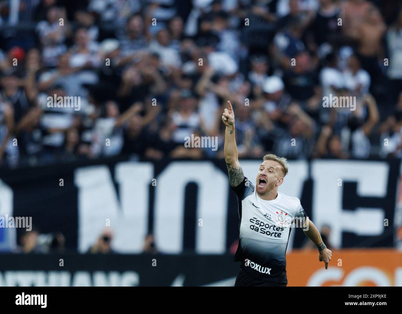 Pedro henrique (corinthians) 2024 hi-res stock photography and images ...