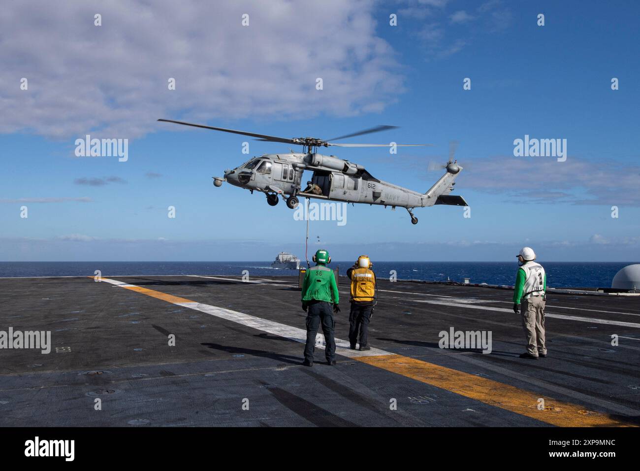 240723-N-IJ966-1201 PACIFIC OCEAN (July 23, 2024) An MH-60S Sea Hawk ...