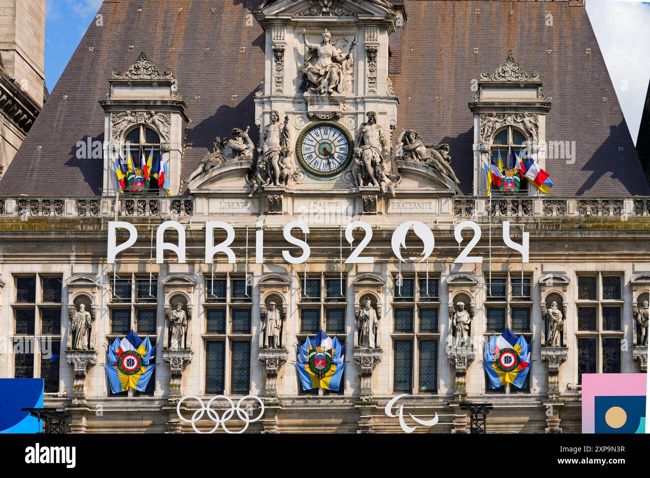 Paris, France - Aug 2, 2024 : Facade of Paris City Hall decorated for a ...