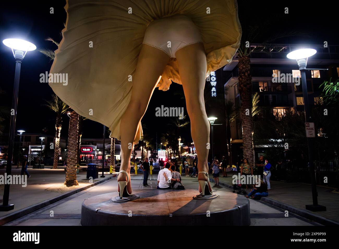 Seward Johnson's controversial and monumental statue of Marilyn Monroe ... Seward Johnson's controversial and monumental statue of Marilyn Monroe ...
