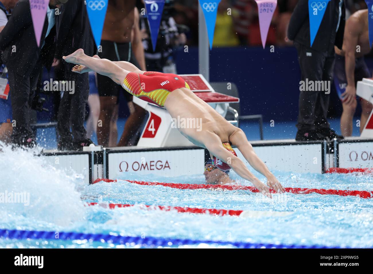 **CHINESE MAINLAND, HONG KONG, MACAU AND TAIWAN OUT** Team China wins gold medal at Swimming Men ...