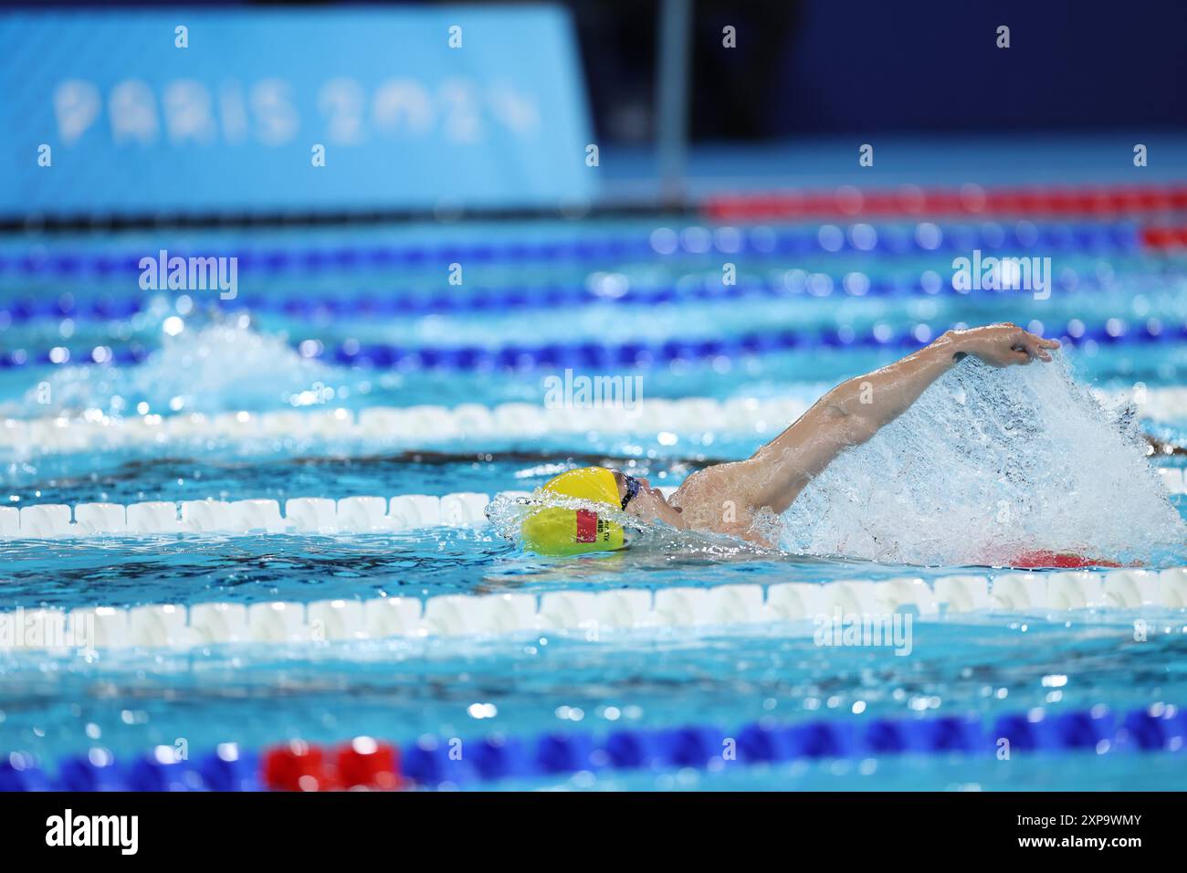 **CHINESE MAINLAND, HONG KONG, MACAU AND TAIWAN OUT** Team China wins gold medal at Swimming Men ...