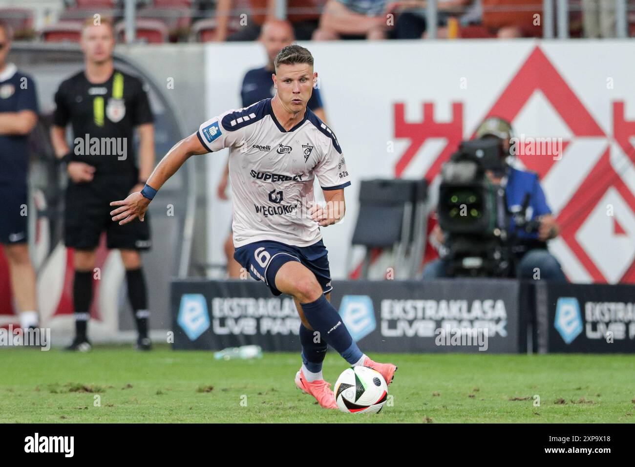 Krakow, Poland. 26th July, 2024. Damian Rasak of Gornik Zabrze on ...