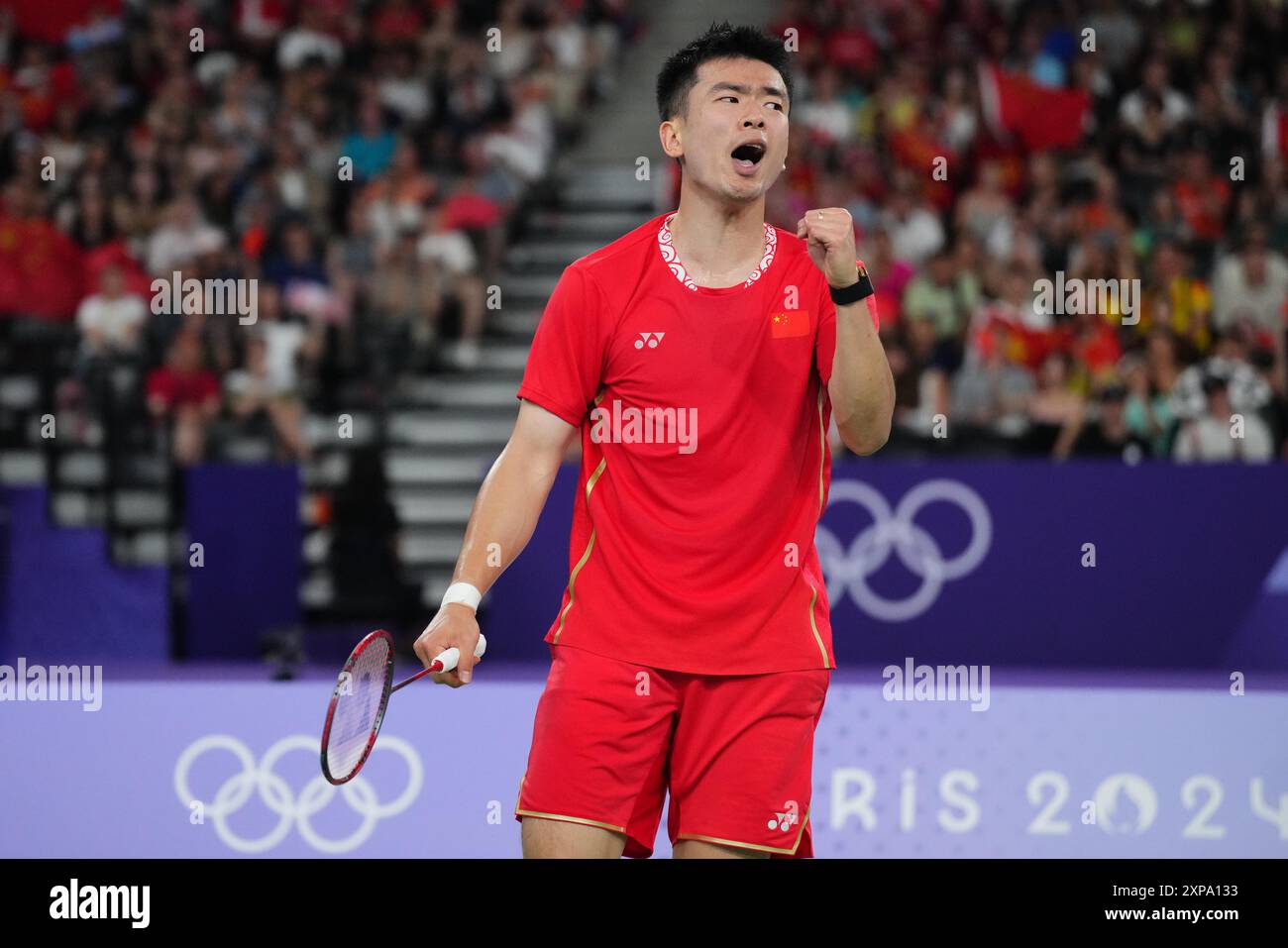 **CHINESE MAINLAND, HONG KONG, MACAU AND TAIWAN OUT** Chinese badminton ...