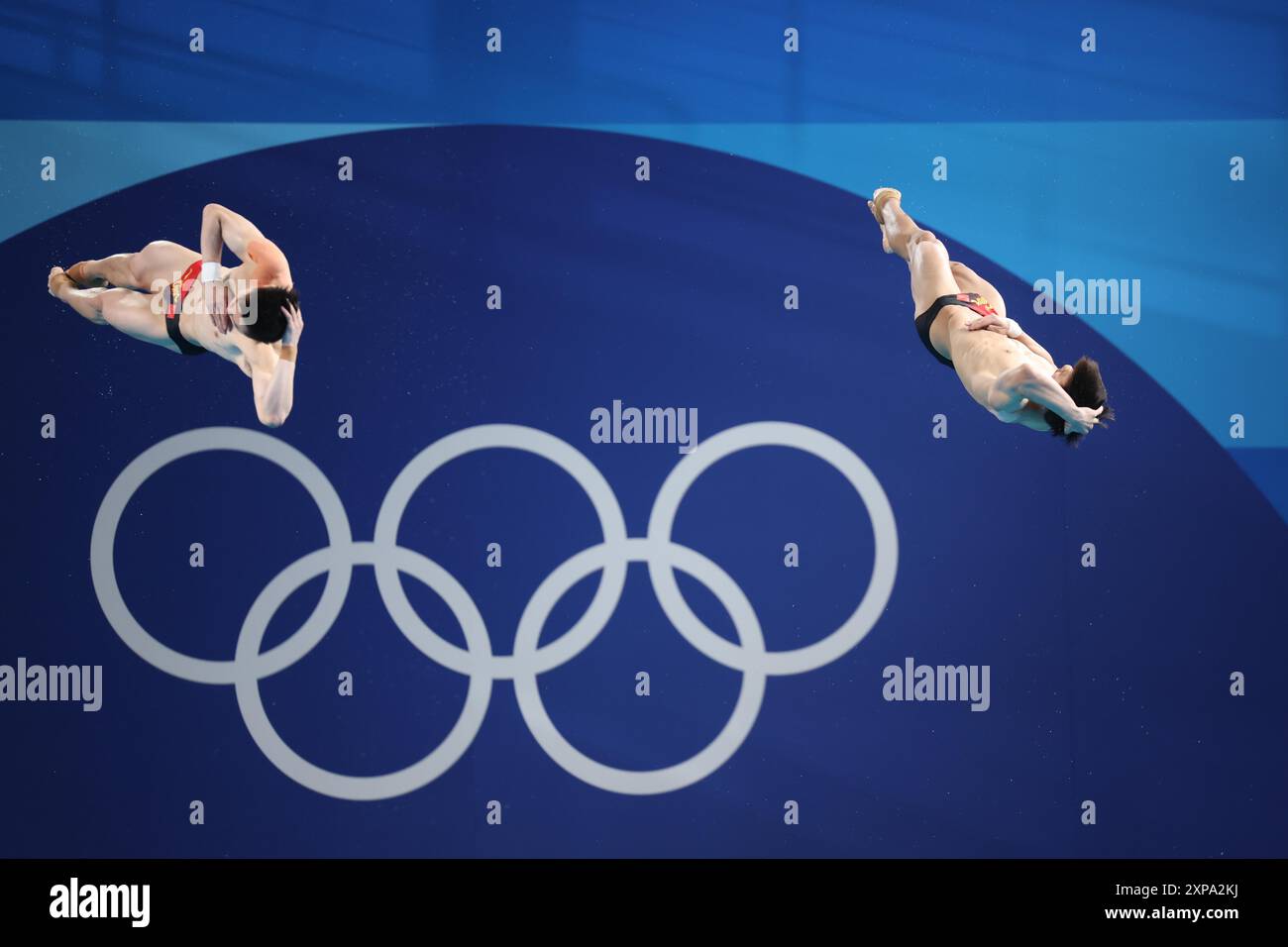 **CHINESE MAINLAND, HONG KONG, MACAU AND TAIWAN OUT** Chinese divers ...