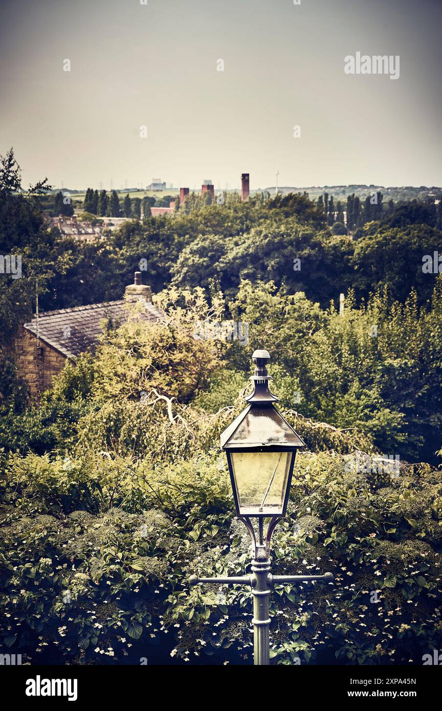 Victorian style lamp post hi-res stock photography and images - Alamy